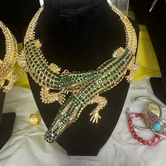 Jewelry | Gold And Green Alligator Necklace | Poshmark